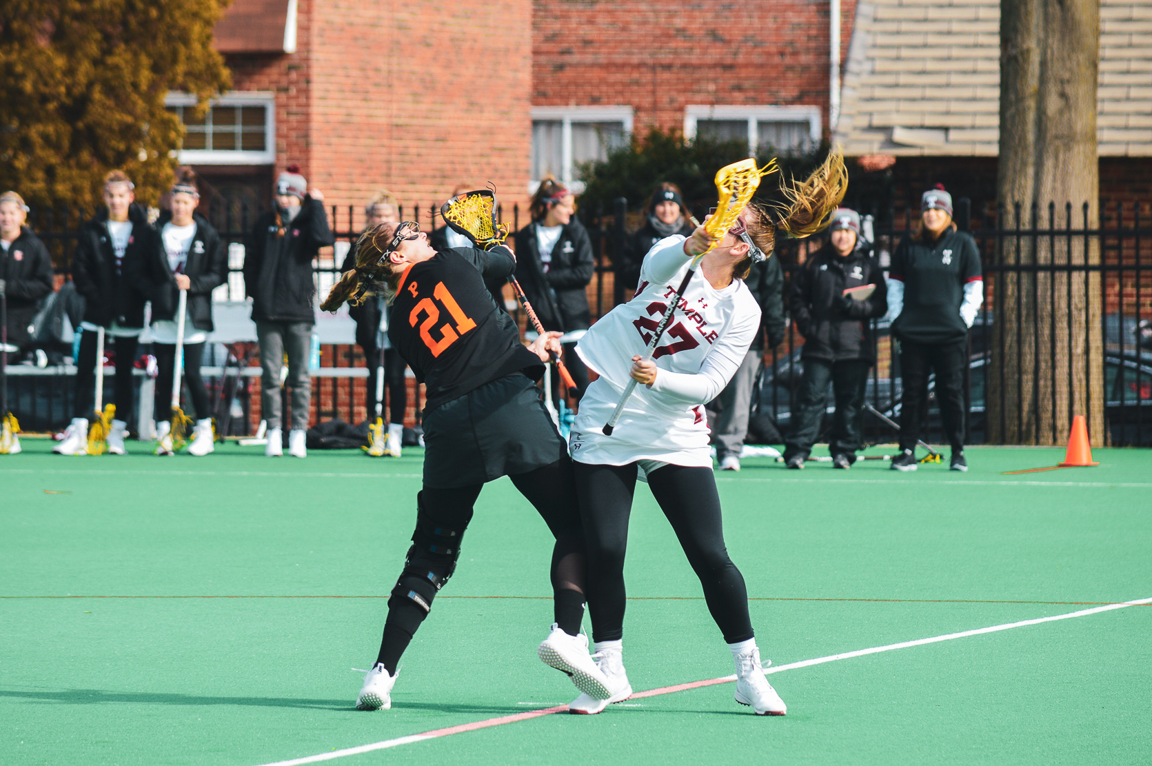 Temple Lacrosse Players Rotate Draw Control Responsibility The Temple 